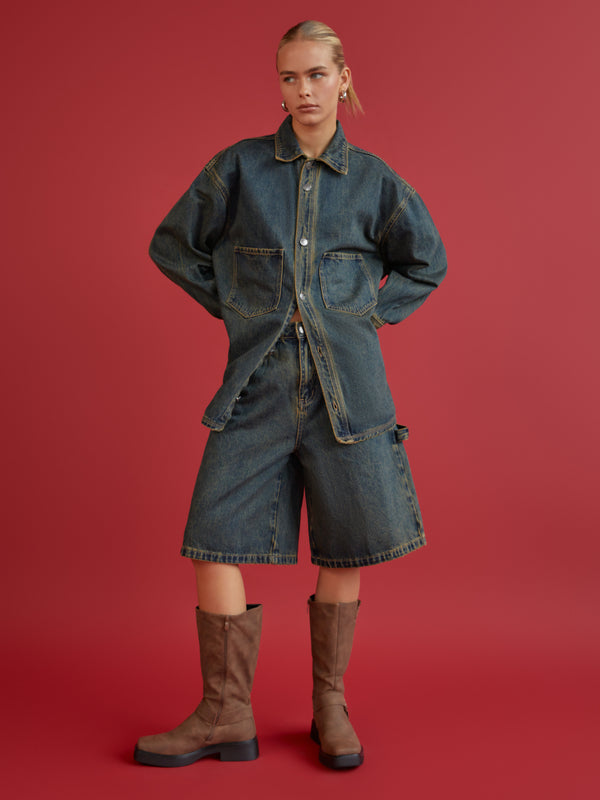 Beyond her Chelsea Short Tinted denim | Glue Store