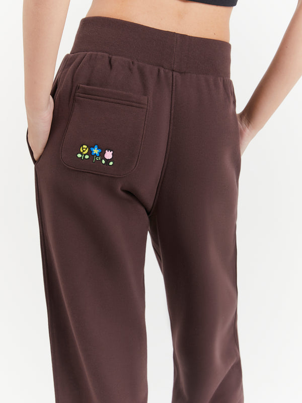 Adidas Adidas Originals x Hello Kitty Joggers Shadow Brown