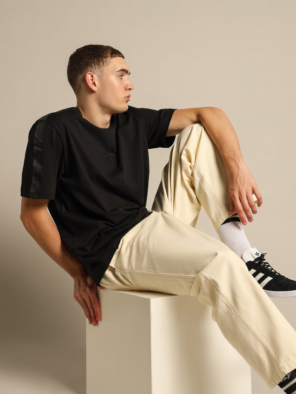 Adidas RYV Logo T-Shirt in Black Black | Glue Store