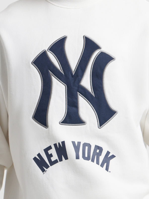 Mitchell & Ness Yankees Athlete Logo Crew Vintage Wh