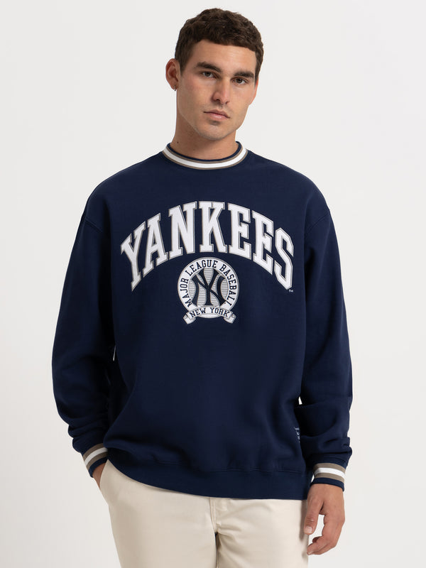 Vintage NY Yankees Graphic Sweater in Midnight Blue | Glue Store