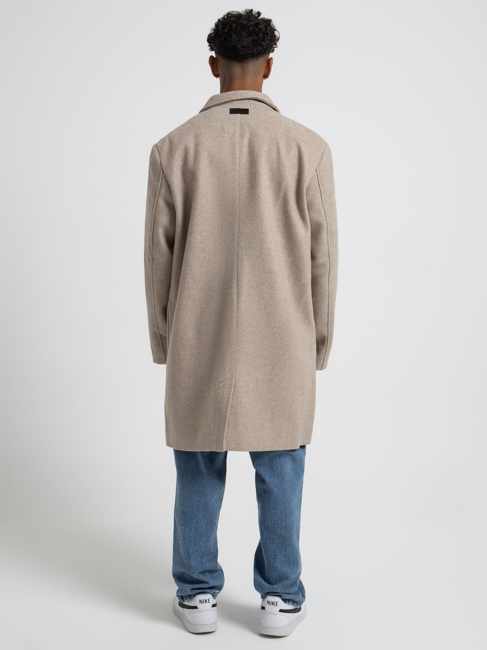 The Butler Coat in Beige - Glue Store